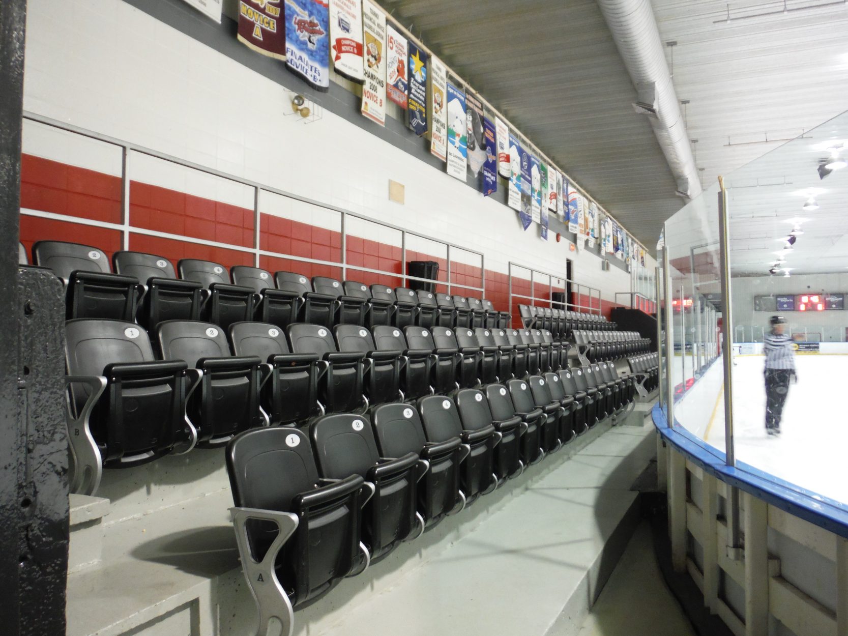 Rosemère Arena | Atmosphäre